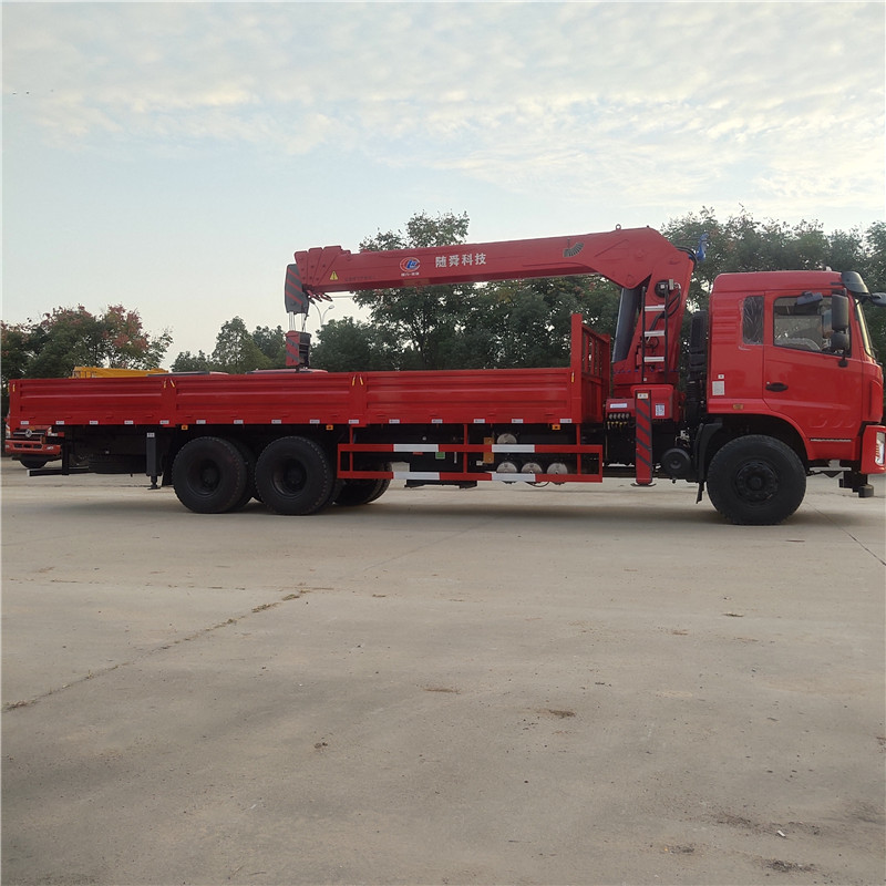 12吨随车吊 程力12吨随车吊高品质_12吨随车吊_随州市俊隆汽车销售有限公司销售部