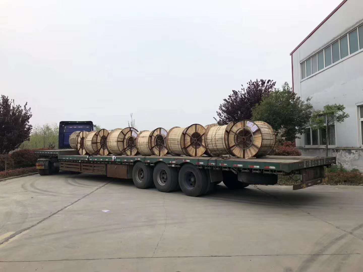 钢芯铝绞线厂家LGJ-300/40 贵州钢芯铝绞线 大征线缆国标倡导者_钢芯铝绞线_大征电线有限责任公司