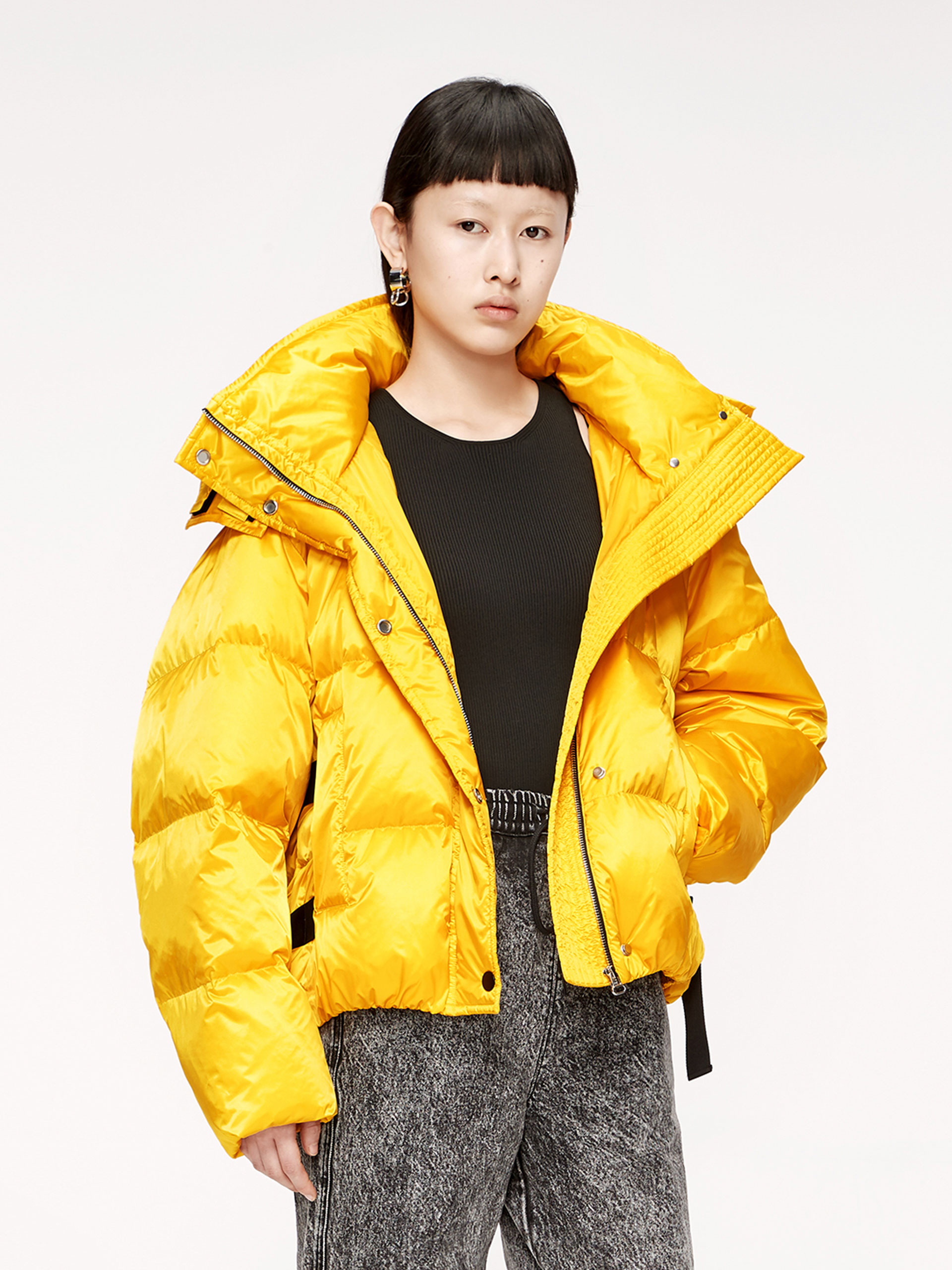 广东那里便宜的品牌羽绒服尾货走份 施喆品牌折扣女装库存清仓_品牌折扣女装库存清仓_广州市衣琳服饰有限公司（经营部）