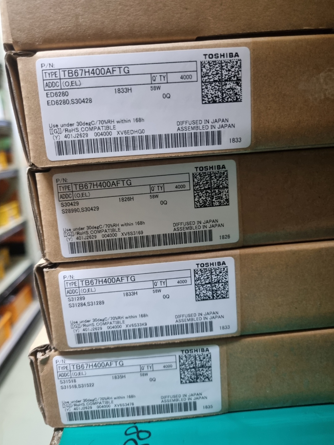 瑞萨控制器R5F100MKAFA#10 R5F100MLAFA#10 R5F100PJAFB#10 R5F101AFASP#10 ...