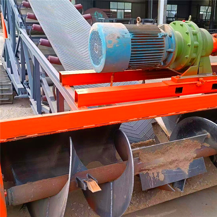 沙土扒料机 取料装车机 履带式扒渣输送机LJKL 视频-搜了网